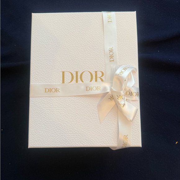 Dior | Accents | Dior Textured Box With Gold Accents Ribbon Tissue ...